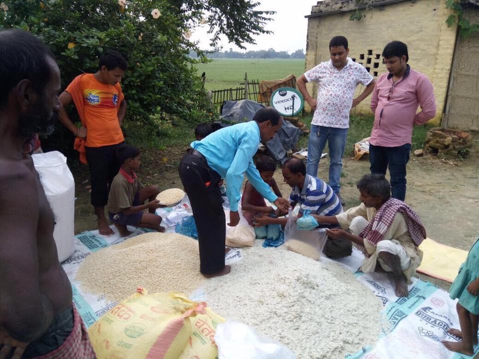 एनसीआईबी ने बाढ़ पीड़ितों को पहुँचाई राशन सामग्री। | NCIB Activities