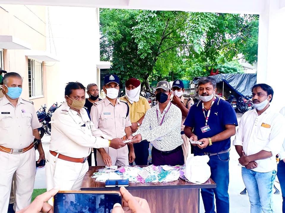 एनसीआईबी ने कोरोना योद्धाओं का किया सम्मान, राष्ट्रहित में सेवाए दे रहे पुलिस अधिकारियों को ...